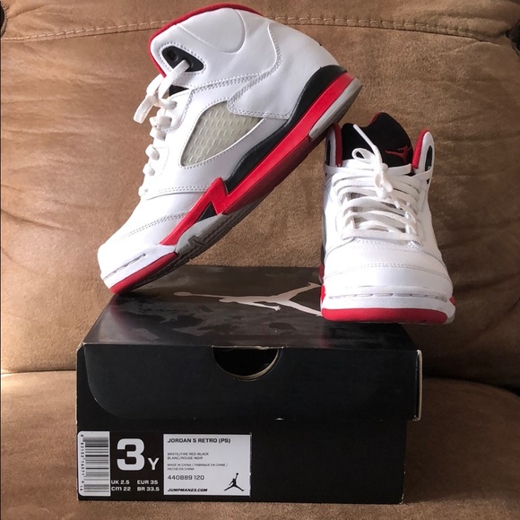 Jordan Retro 5 Fire Red Black Tongue